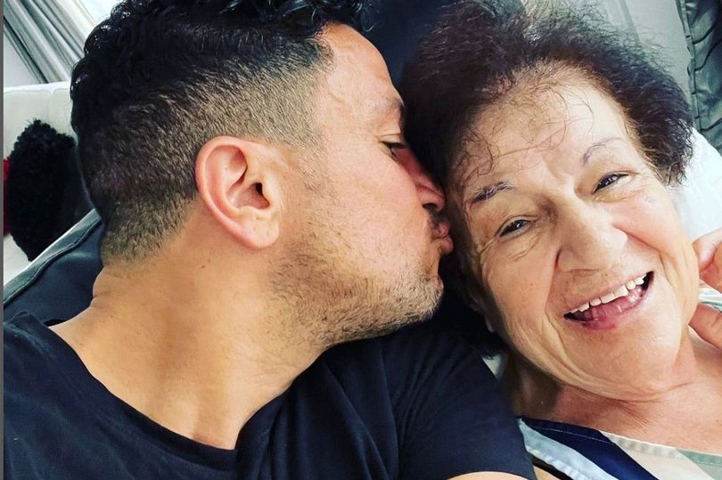 Peter Andre reveals his mum 'can't speak anymore' in devastating health ...