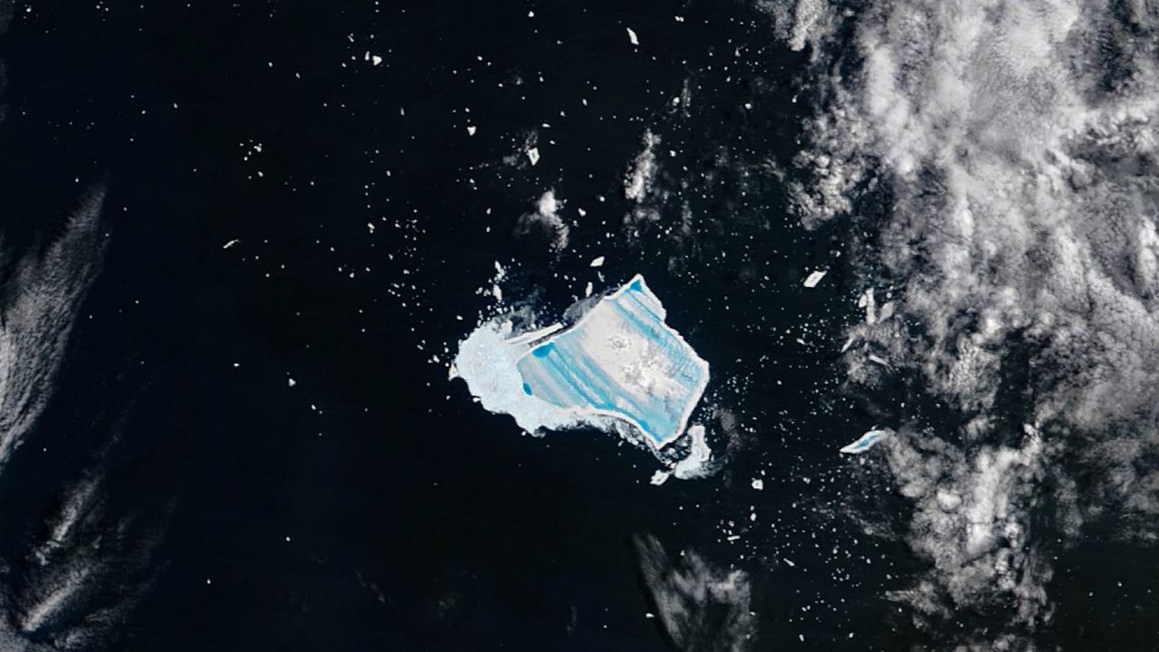 Mega-iceberg A23a, formerly the world's largest, turns into bright ...