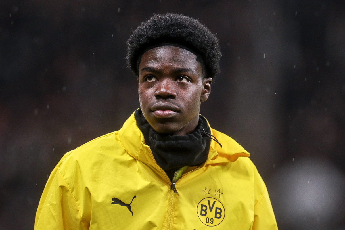 England statt Dortmund – Bremen: Bei BVB-Juwel Mussa Kaba geht es ...