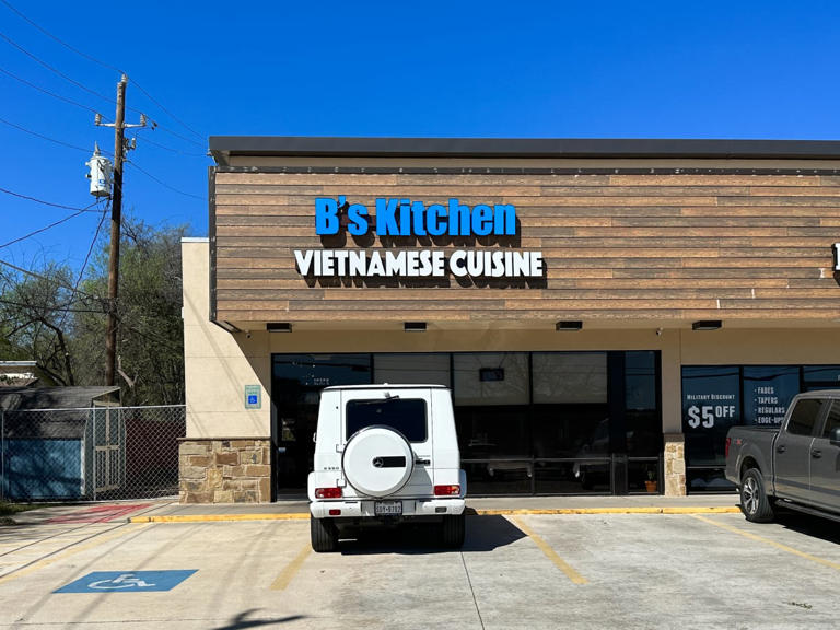 The best bánh mì in Austin