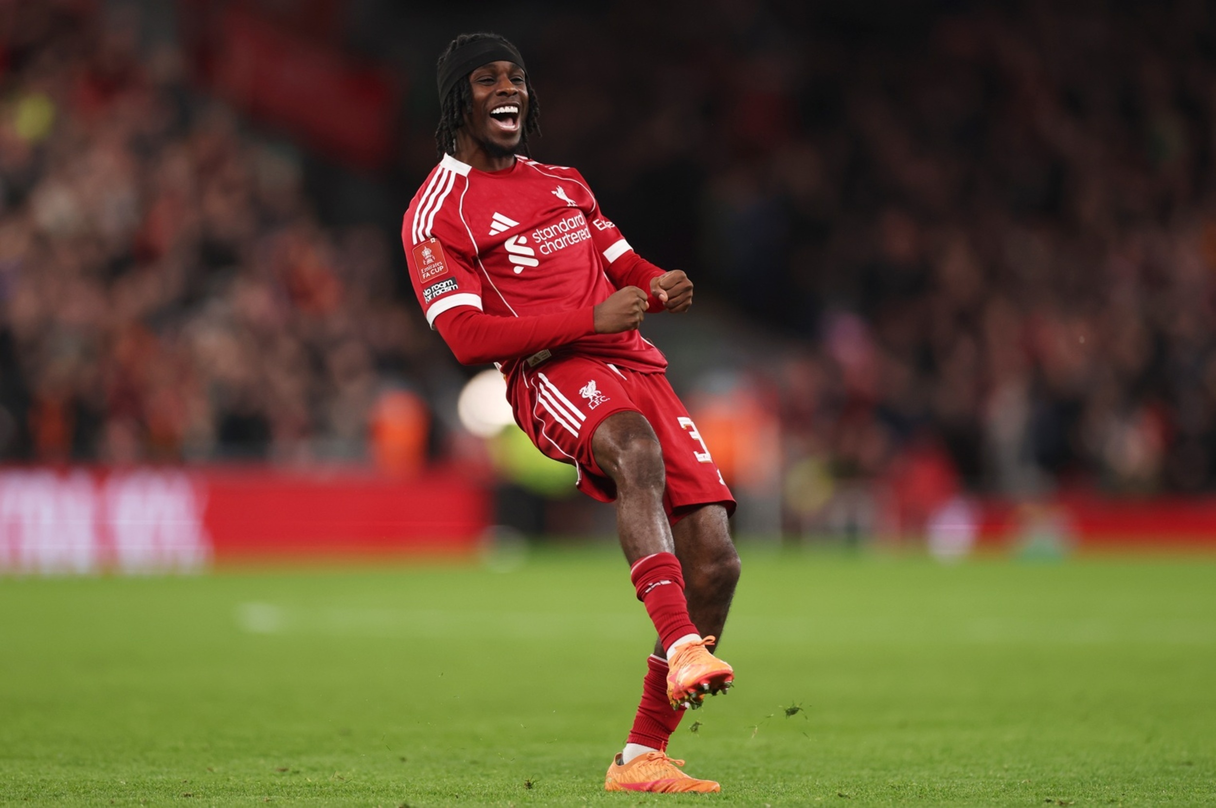 ‘Provides something different’ – Aldridge loved what he saw from one ...