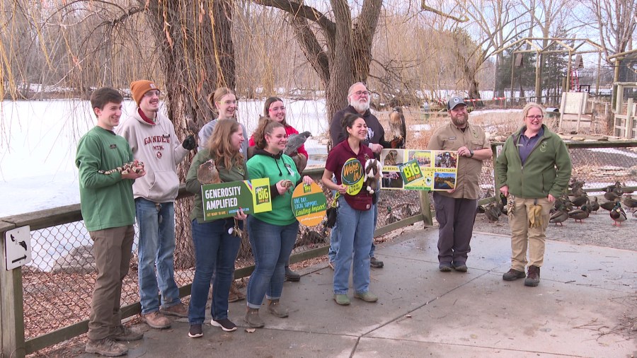 Bay Beach Wildlife Sanctuary celebrates 90th birthday, reflects on near ...