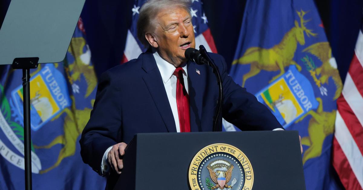 Trump says he plans to sue JPMorgan Chase for allegedly 'debanking' him