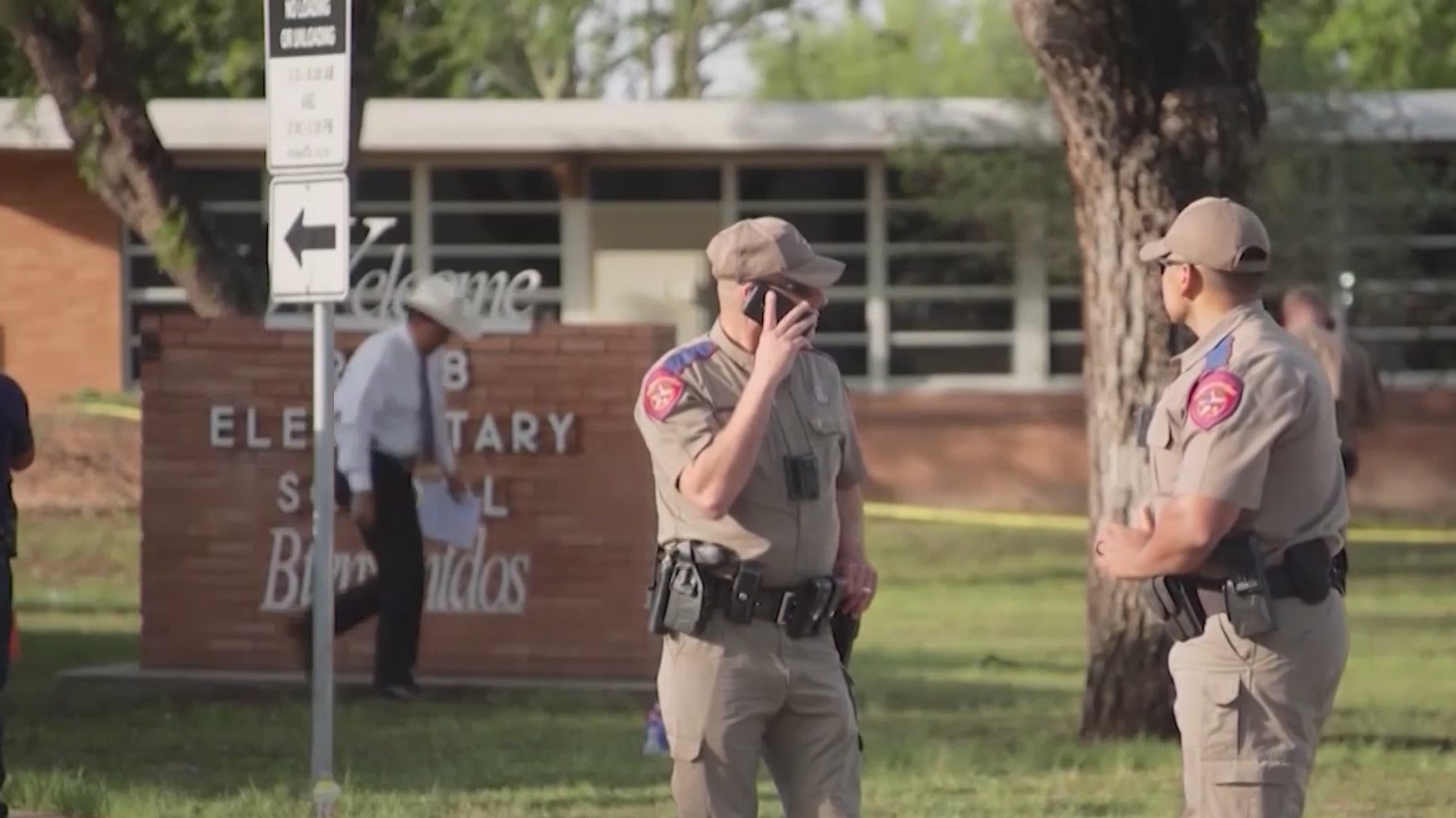 Uvalde trial: Will officer take the stand in his own defense? Defense ...