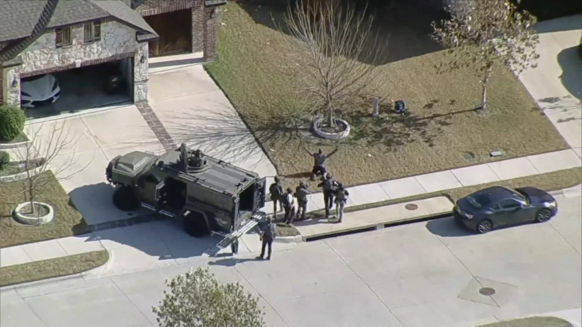 Midlothian man surrenders after standoff over alleged firearm threat ...