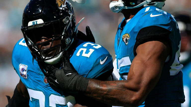 '44 is a problem!': Maxx Crosby hypes former Raiders teammate after ...