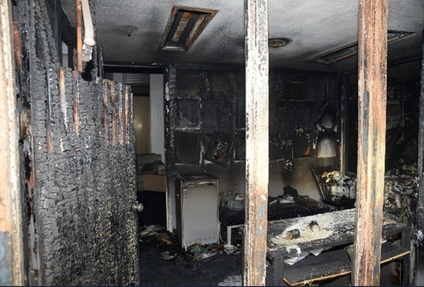 Student, 19, arrested for torching historic Mississippi synagogue