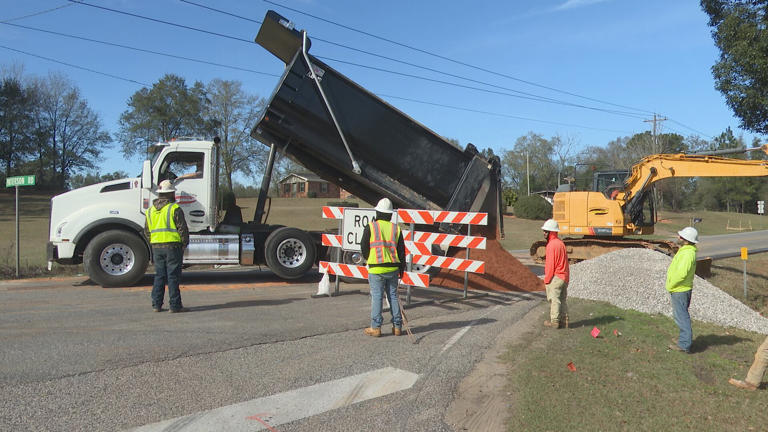 Baldwin County road closures begin for drainage and intersection ...