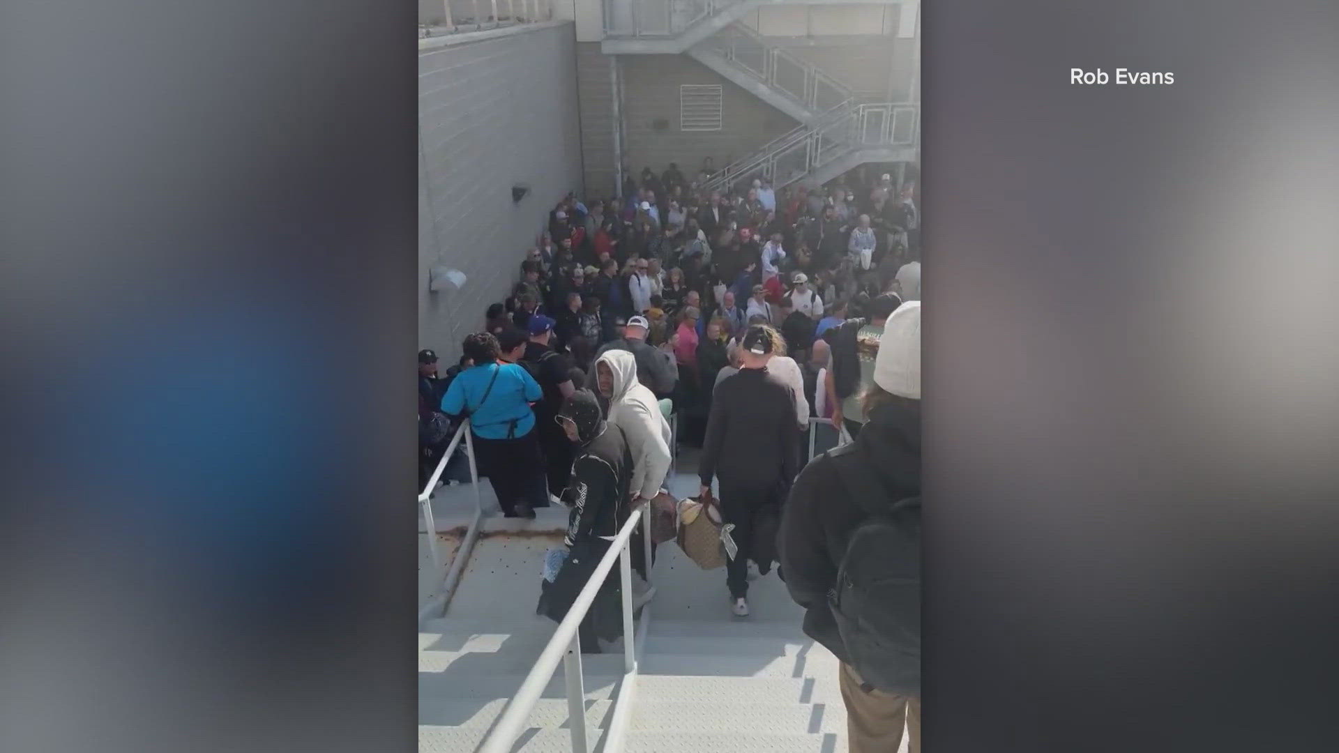 'Triggered fire alarm' prompts Dallas Love Field flight delays ...