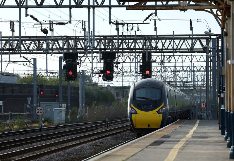 UK commits to 45 billion-pound rail project for northern England