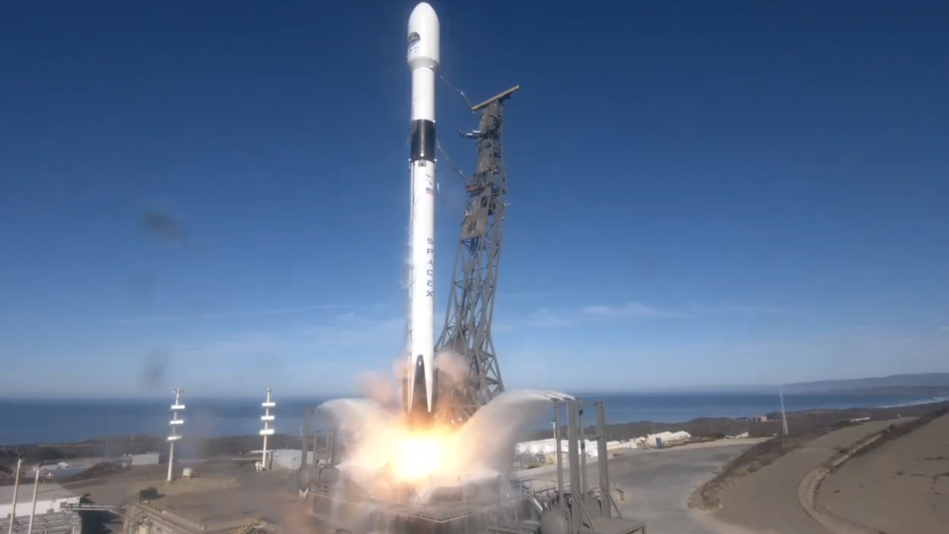 Voyager's shocking encounter with a 50,000-degree barrier beyond our ...