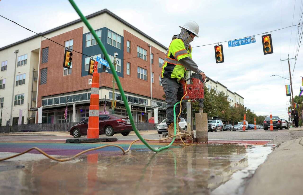 Protest, new LGBTQ+ organization crop up in wake of rainbow crosswalk ...
