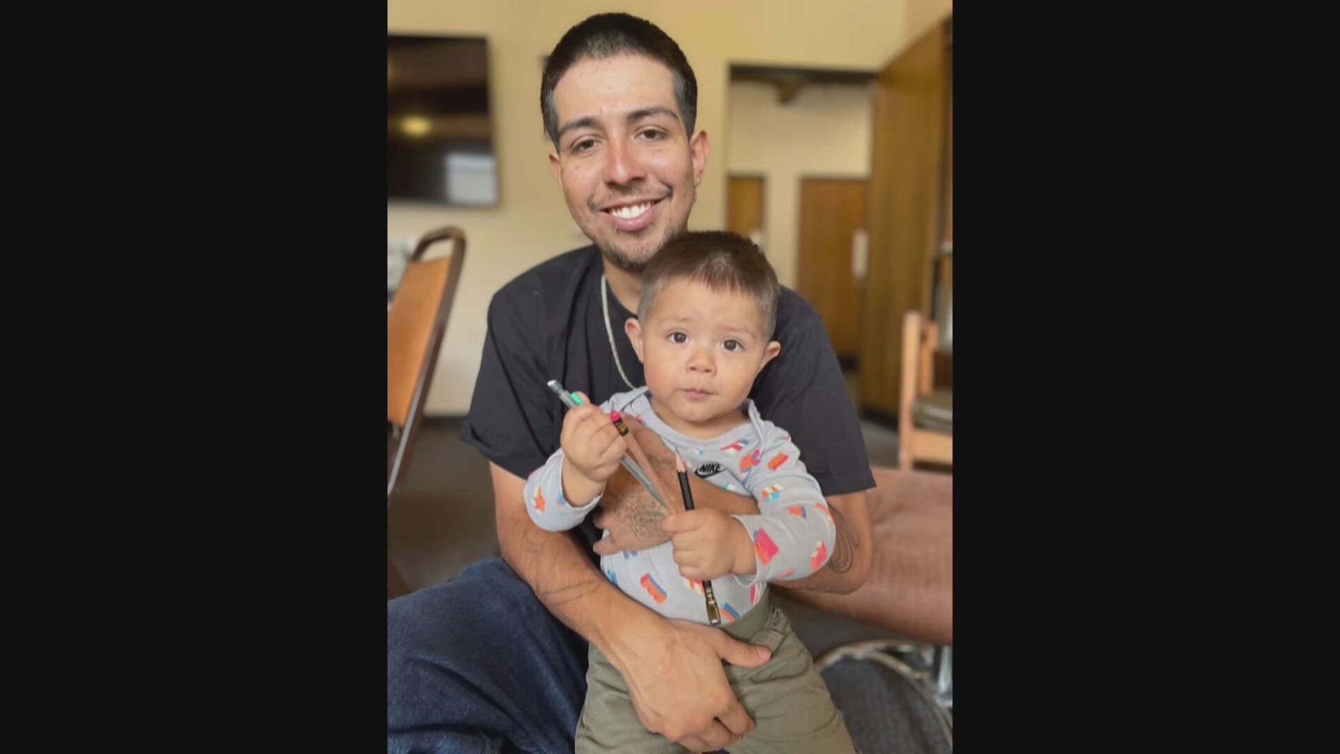 Man acquitted in ICE agent assault case