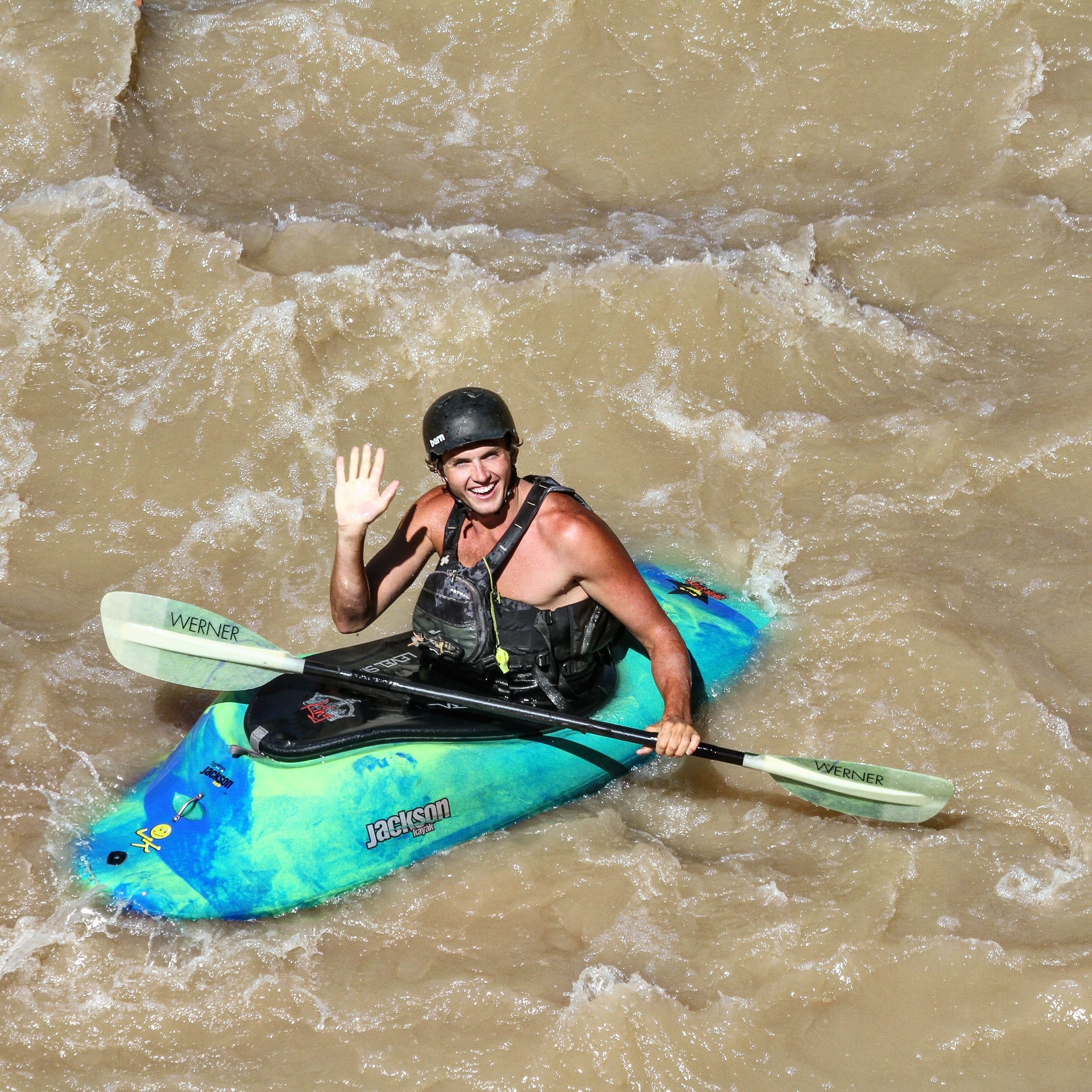 Springville man dies in avalanche while snowmobiling in Wyoming