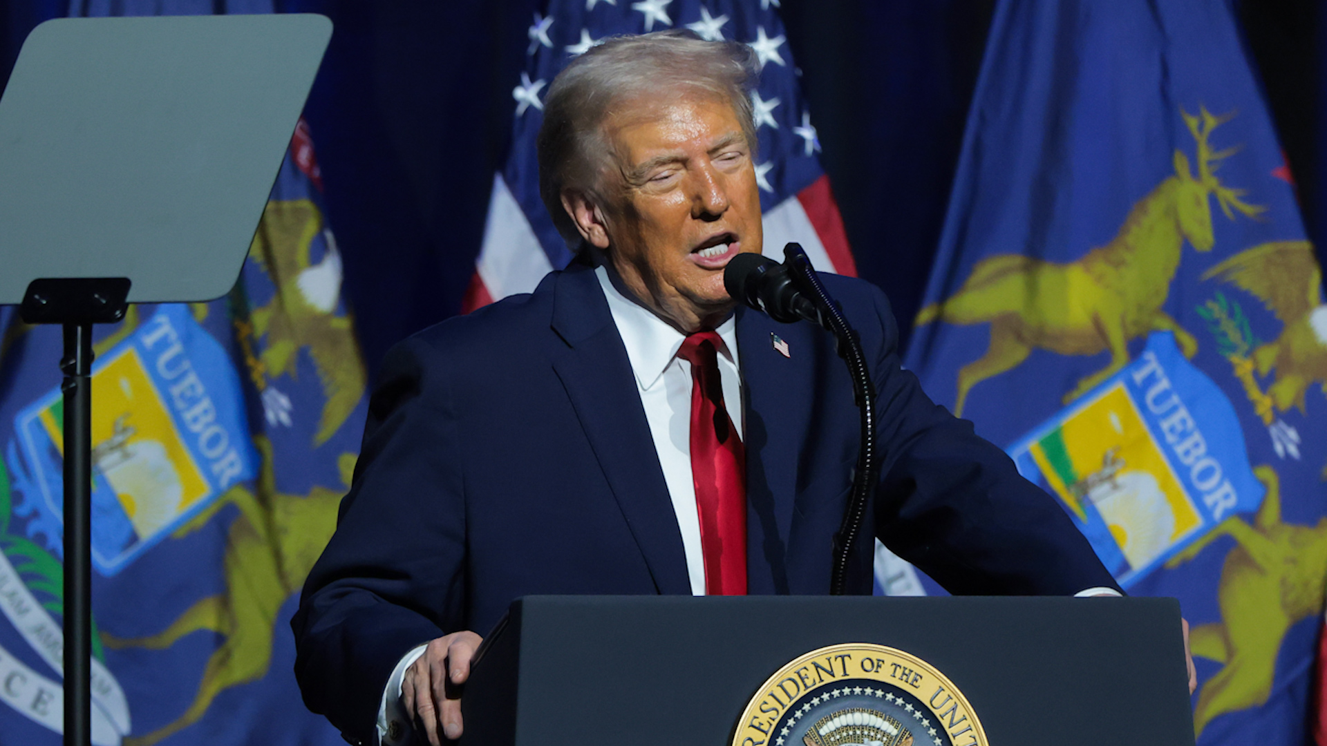 Trump criticizes GOP senators for war powers vote