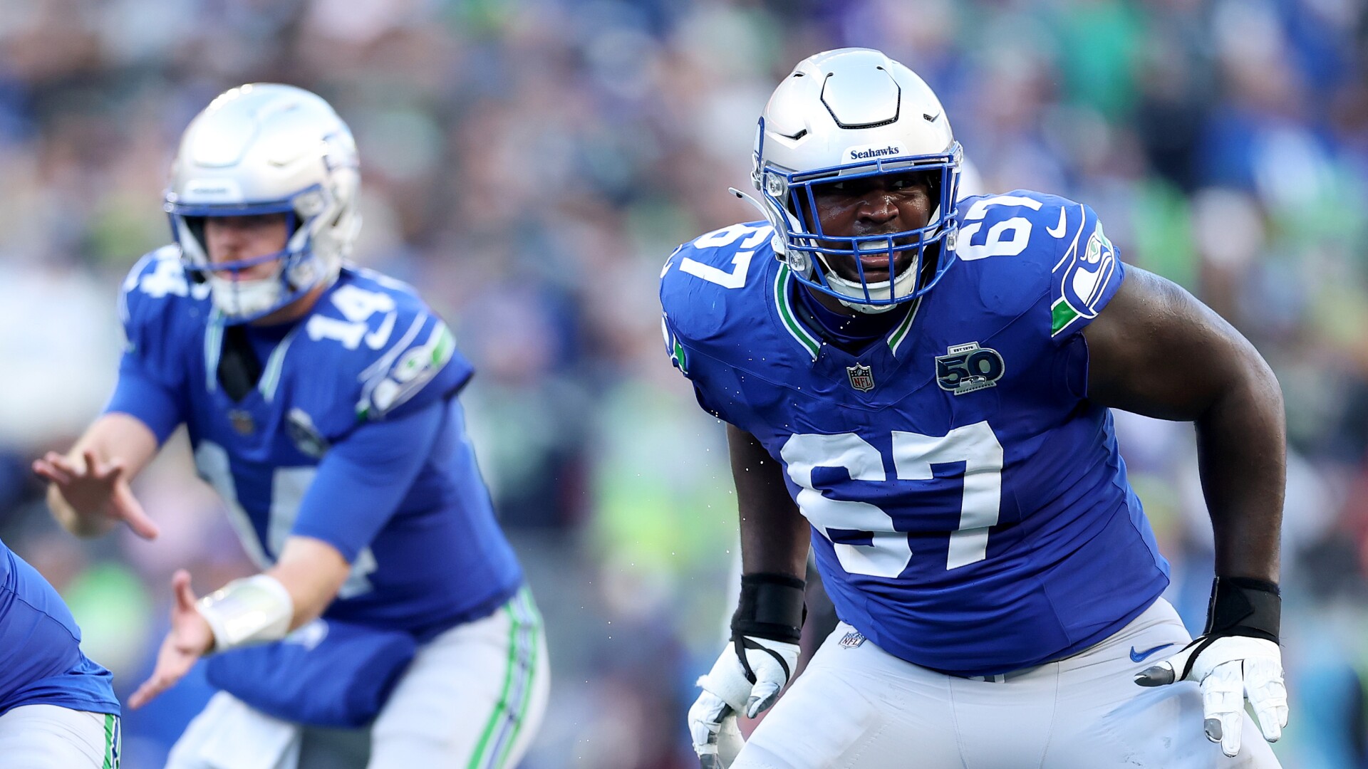 Charles Cross fully participates in Seahawks practice