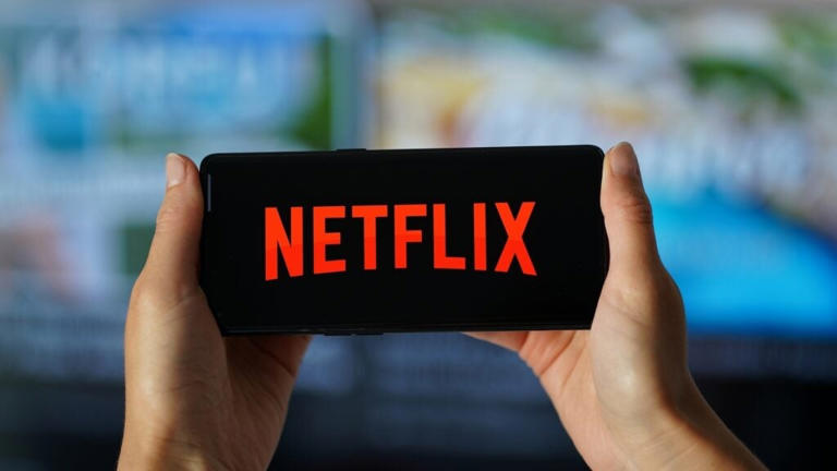Congressmen sell Netflix stock ahead of NFL games, 'Stranger Things ...