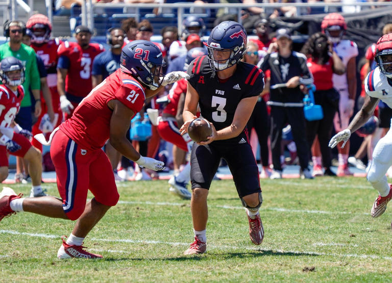 Kentucky adds FAU QB Carson Cruver and Murray State punter Tom O’Hara