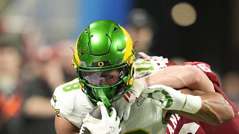 Oregon Ducks tight end Kenyon Sadiq announces plans for next season