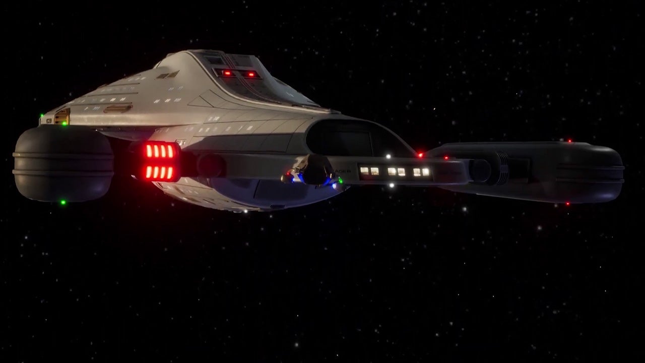 Star Trek: Voyager - Across the Unknown - Official Combat Deep Dive Trailer