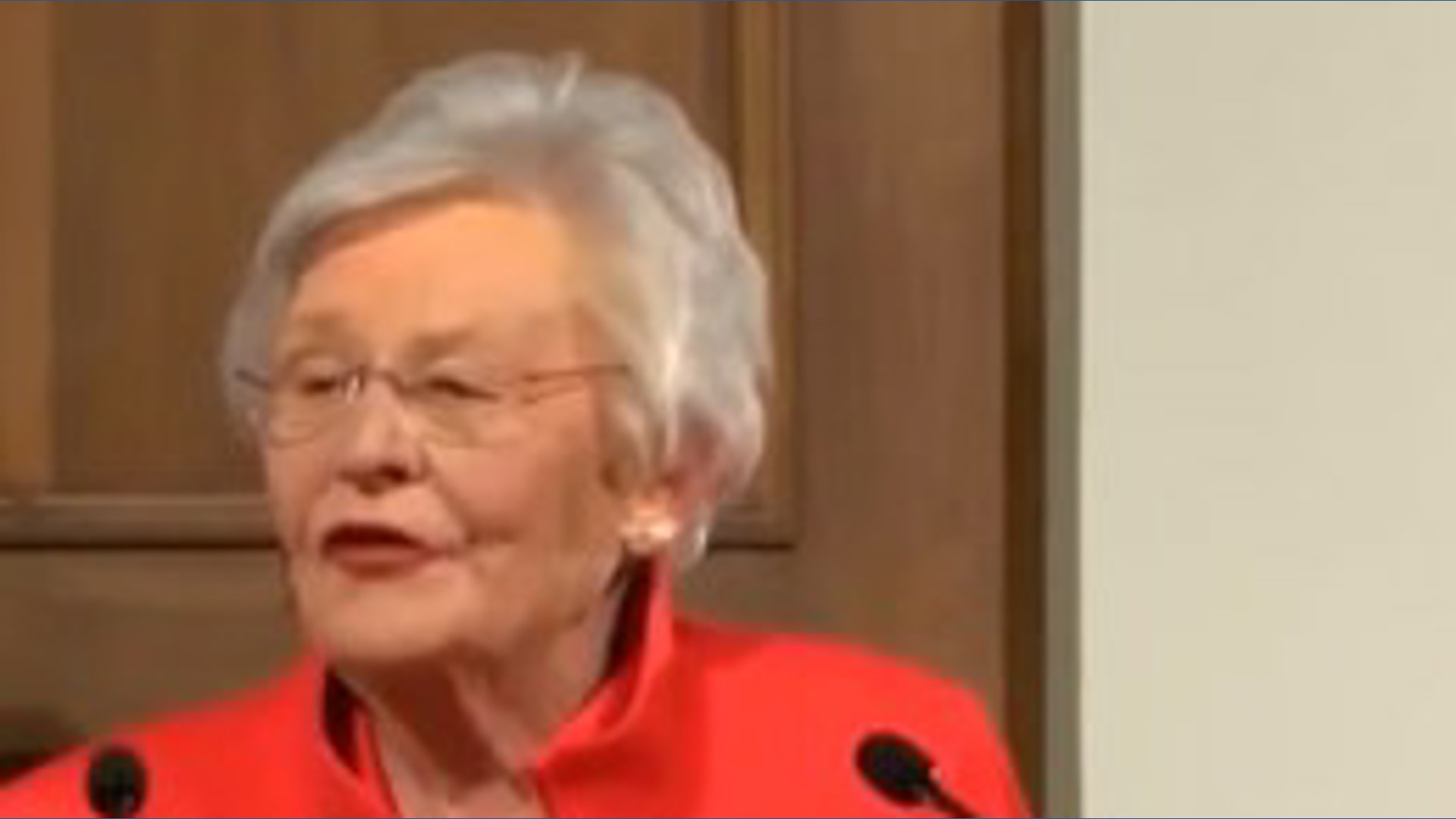 Gov. Ivey recognizes Rodney Smith, Jr., in 2026 State of the State address