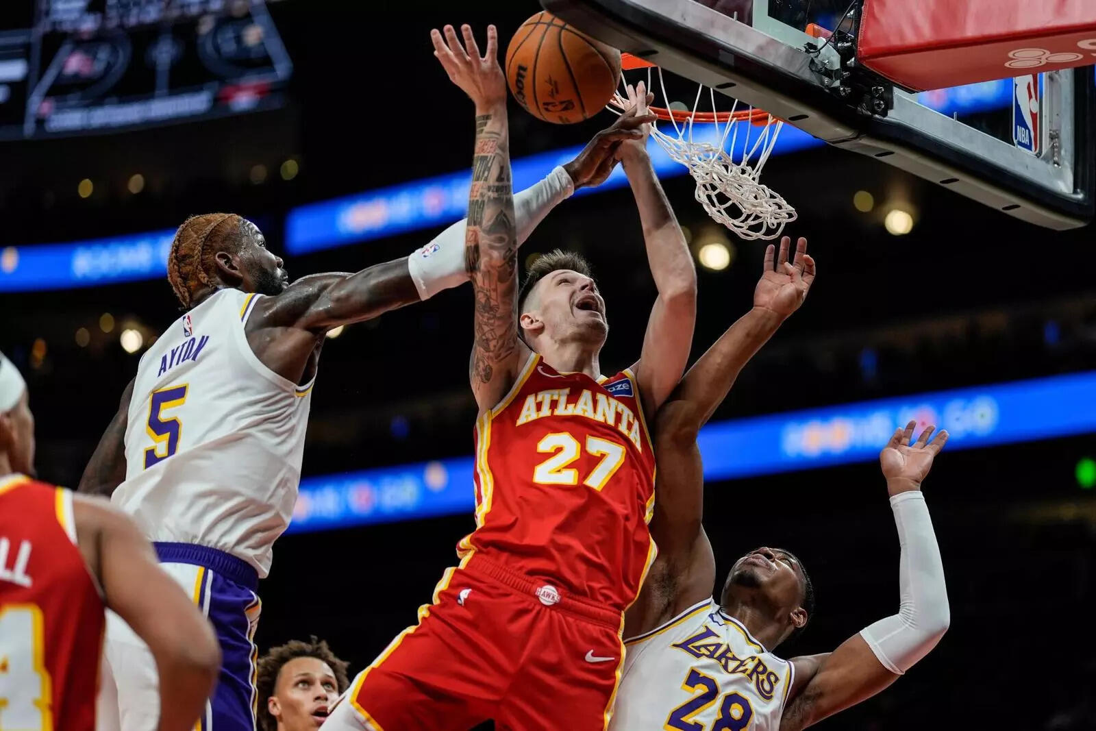 Los Angeles Lakers vs Atlanta Hawks injury report: Injured and ...