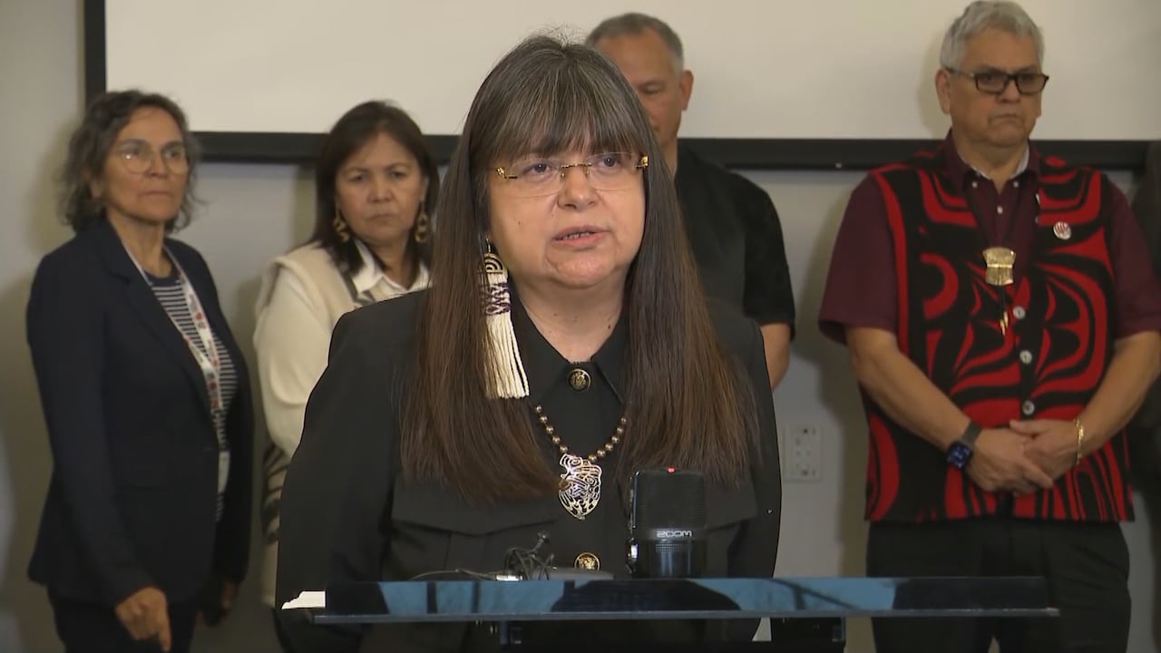 Prime minister talks pipelines, marine protection with Coastal First ...