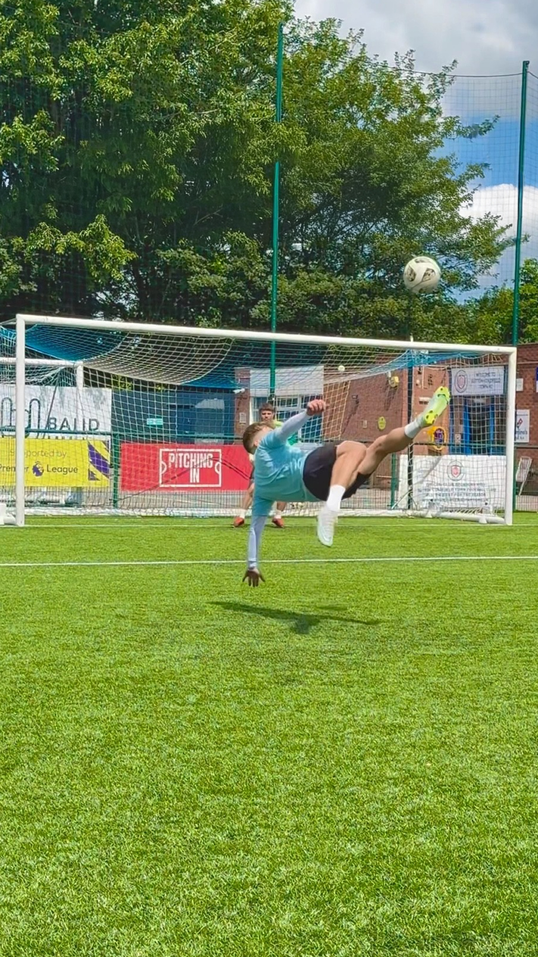 How to know if you can become a professional footballer