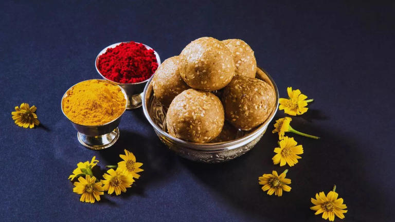 115+ Happy Pongal messages, greetings card, wishes and quotes for 2026 ...