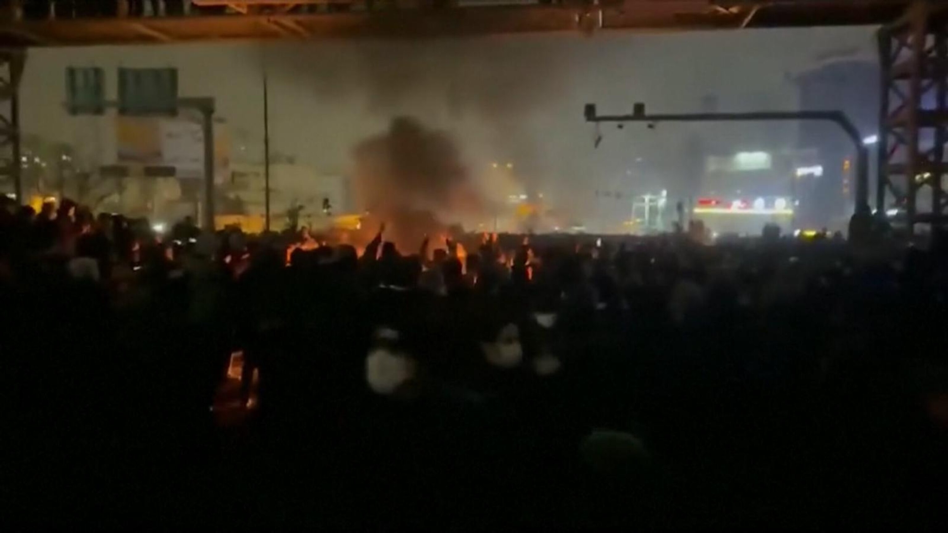 Deaths soar in Iran as anti-government protestors face execution