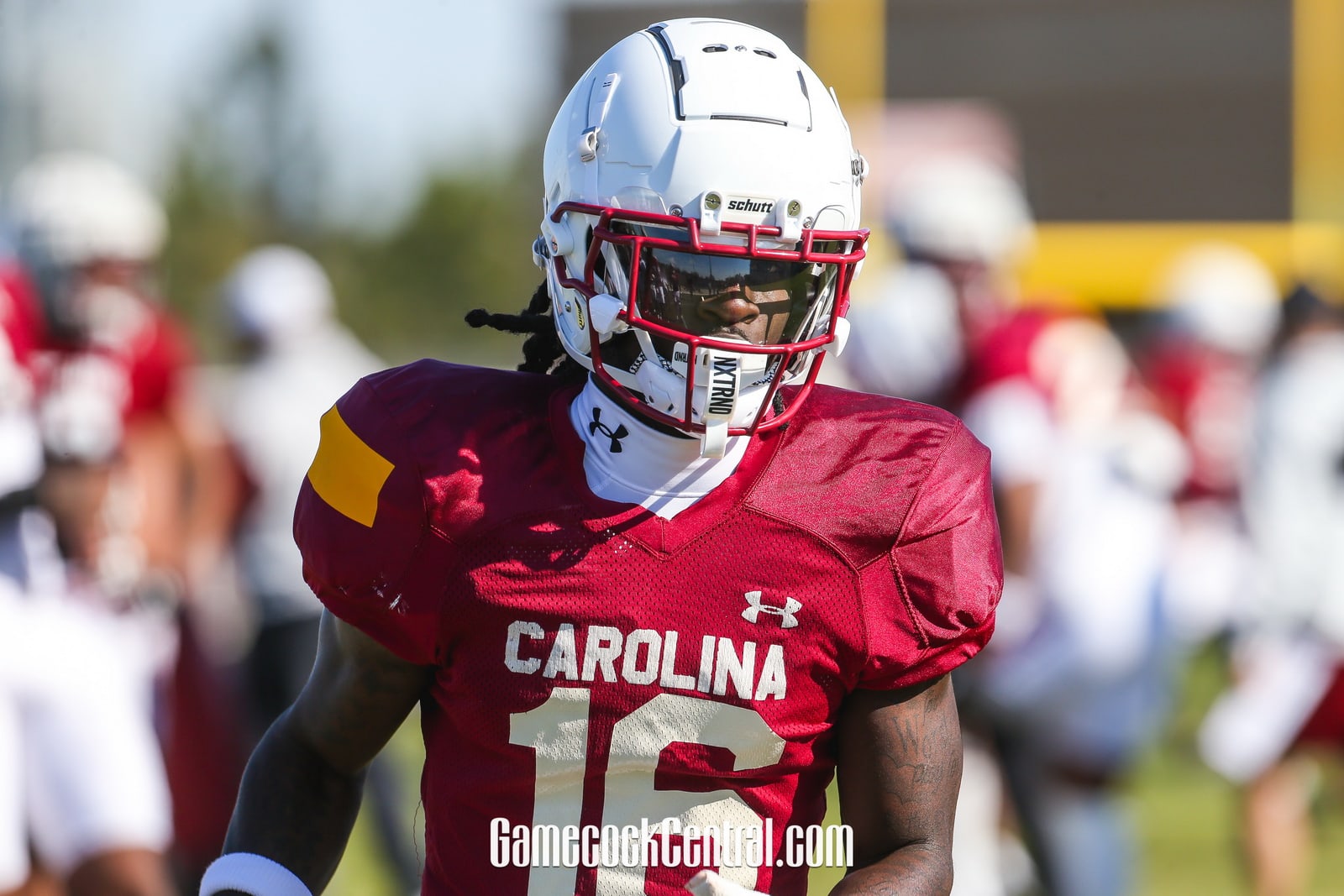 Jalewis Solomon remaining at South Carolina