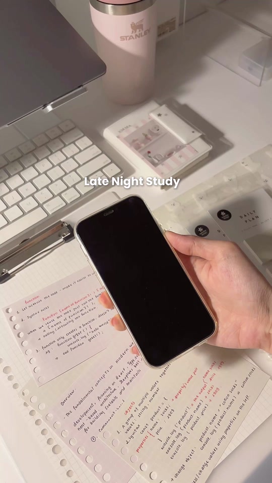 Late night study sessions upgraded | Turn notes into interactive study apps