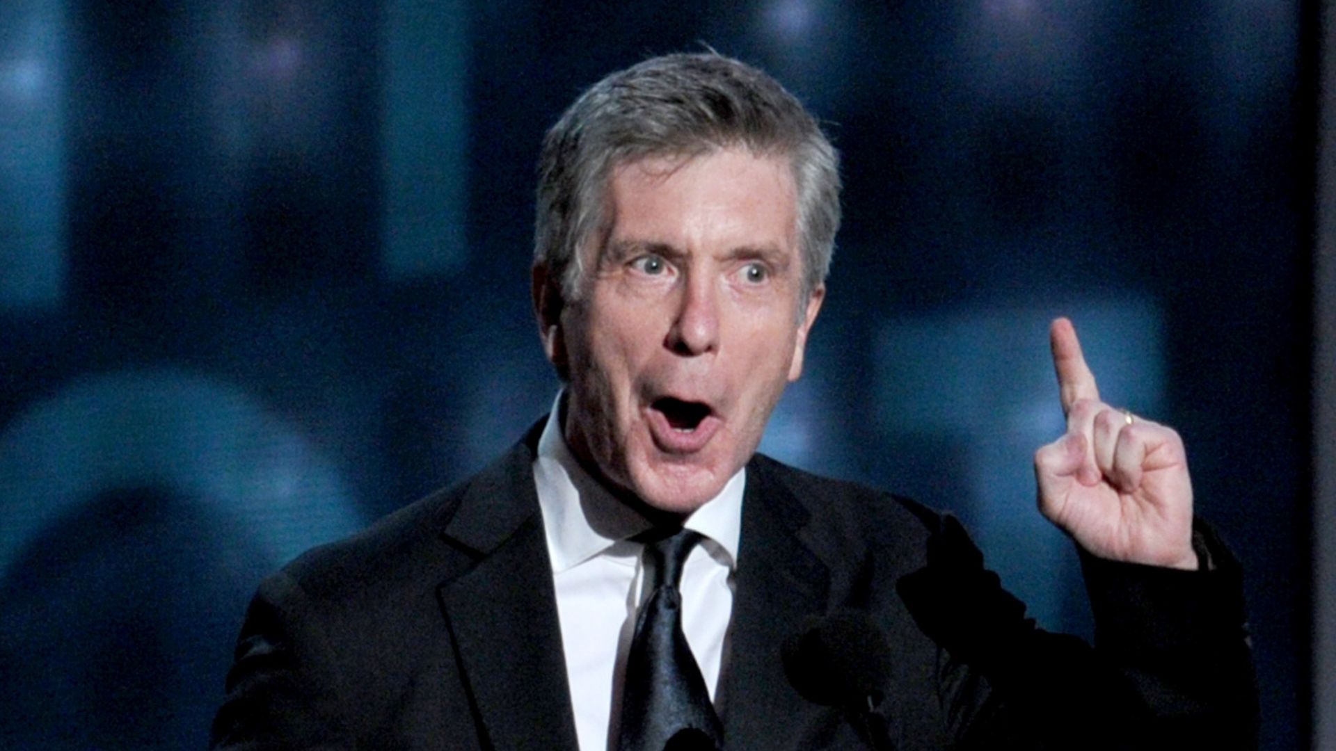 El querido presentador de DWTS, Tom Bergeron, confirma su regreso al ...
