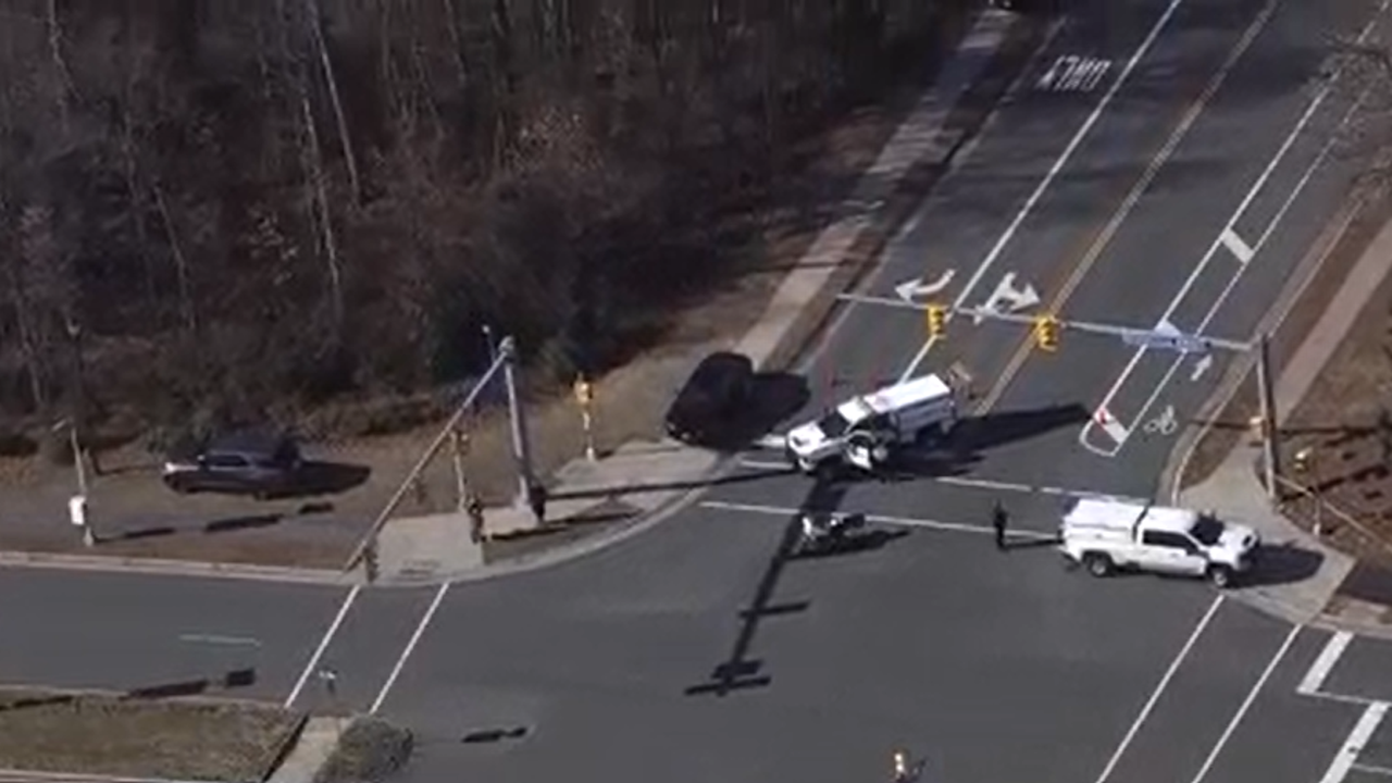 Authorities say student killed in crash near Loudoun County high school ...