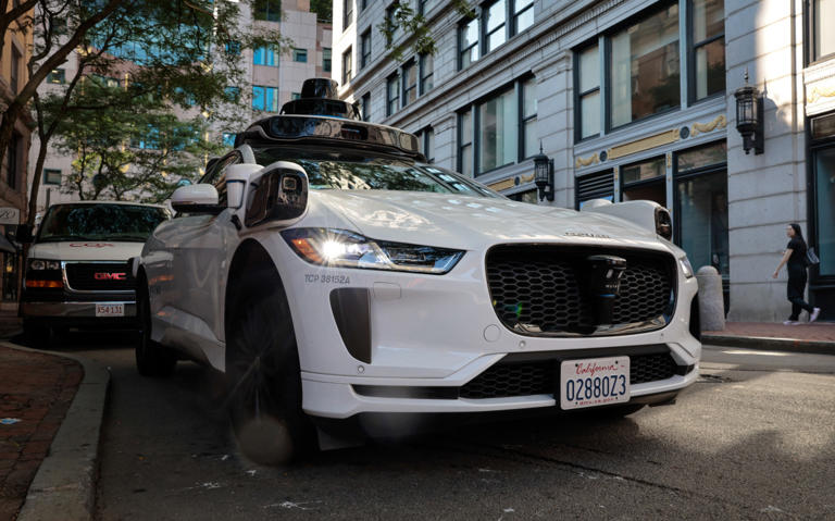 Waymo exec admits harsh truth about autonomous driving company's safety ...