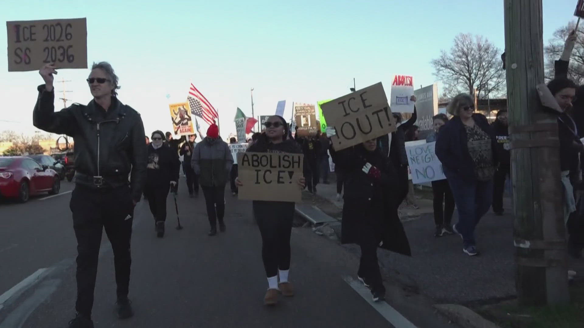 A local attorney breaks down the legality of local ICE protests