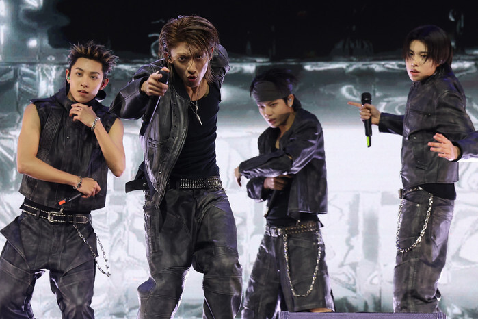 S. Korean boy group Lngshot