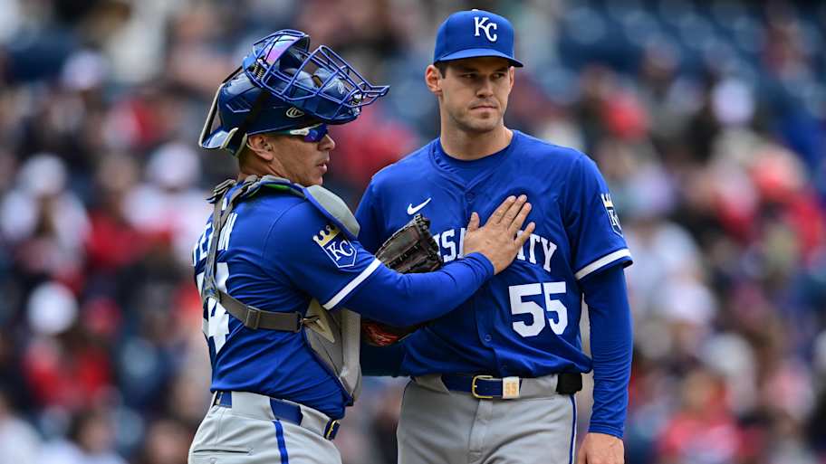 Red Sox's desperation could cause trade ripple effects for Royals: Insiders