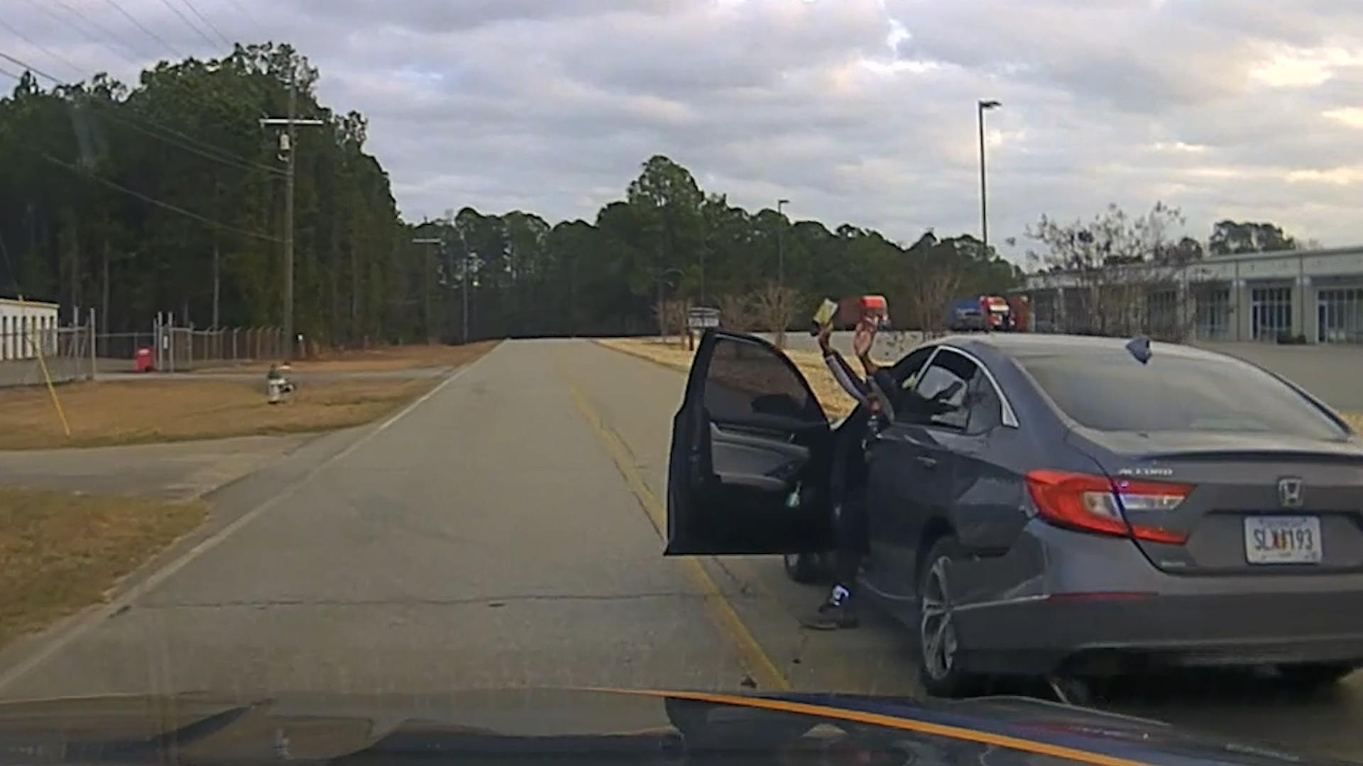 Watch: Jones County fraud investigation ends in 97 mph chase and 3 arrested