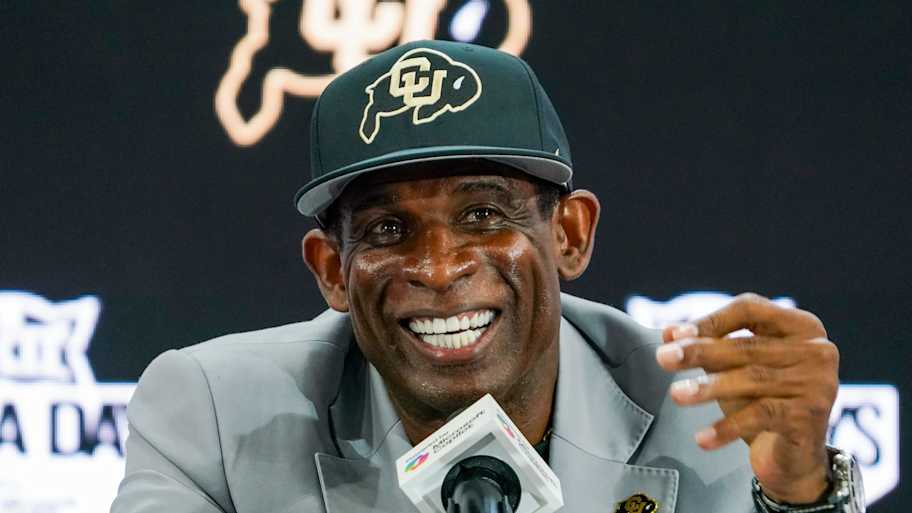 Colorado Buffaloes land elite transfer wide receiver from Texas