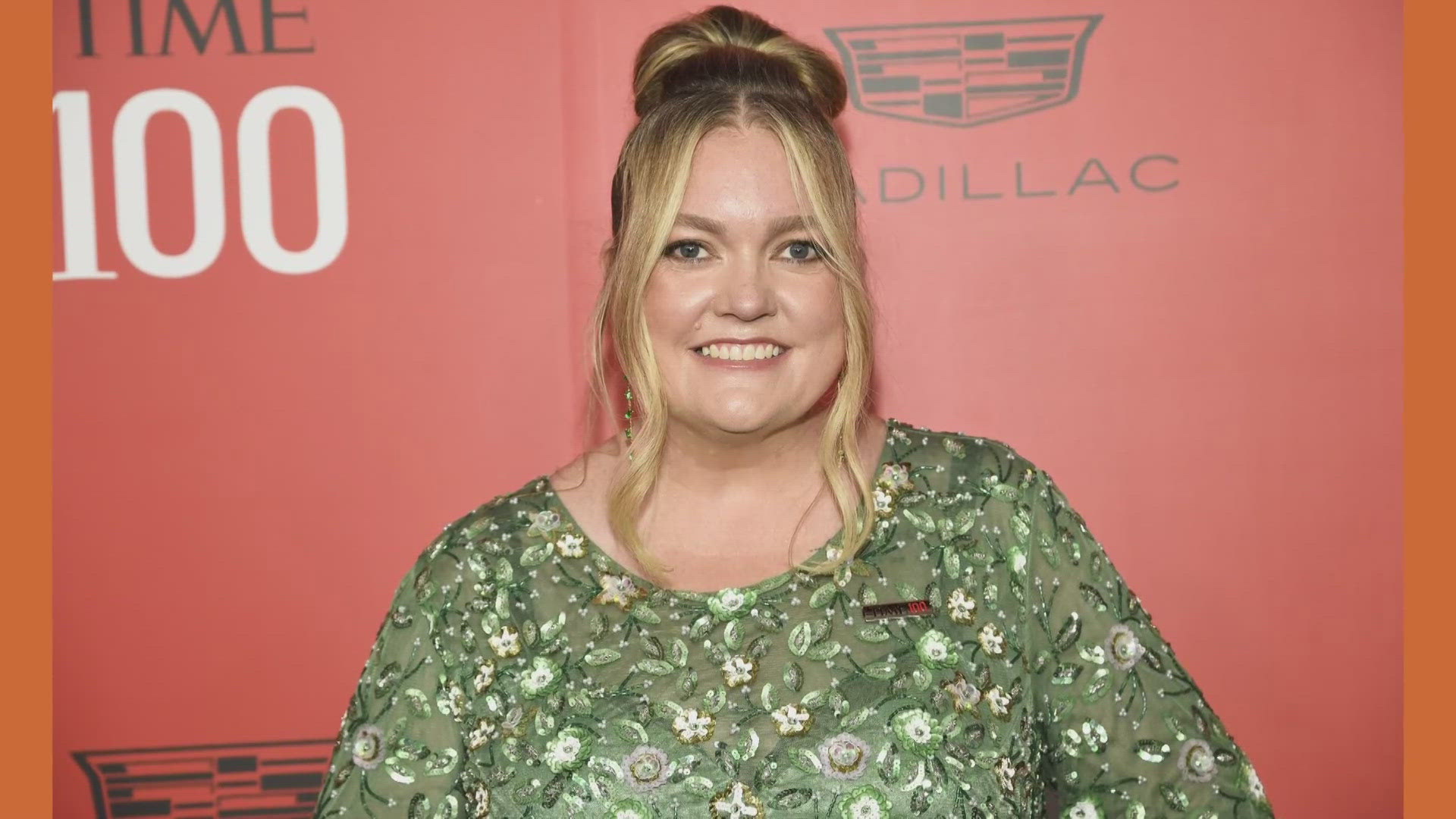 East Texas native Colleen Hoover reveals cancer diagnosis as she nears ...
