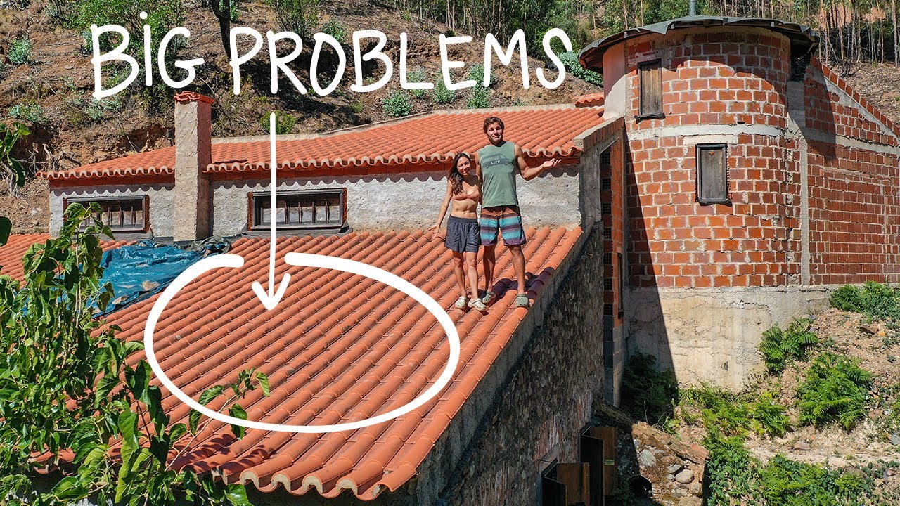 I need to rebuild our roof in Portugal! 🏰