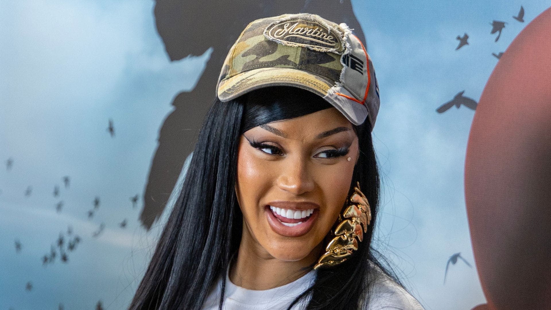 Cardi B unearths a funny Tyra Banks meme during the New England ...