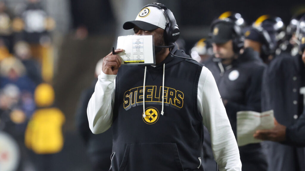 Dolphins reportedly show interest in Mike Tomlin after Steelers resignation