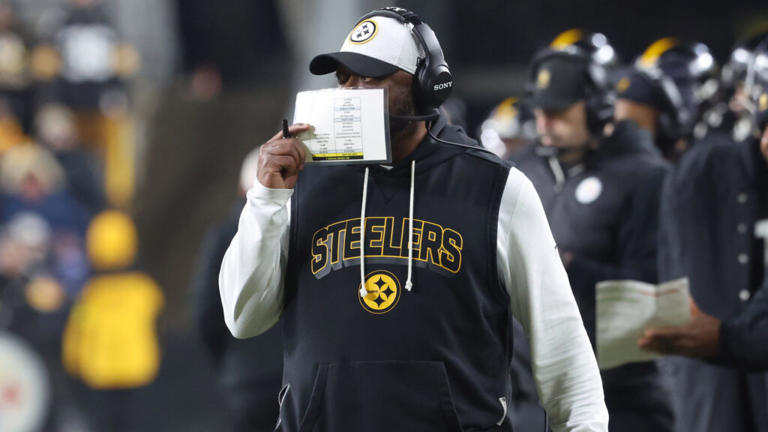 Dolphins reportedly show interest in Mike Tomlin after Steelers resignation