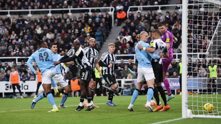 Why was Semenyo goal disallowed vs. Newcastle? VAR decision causes ...