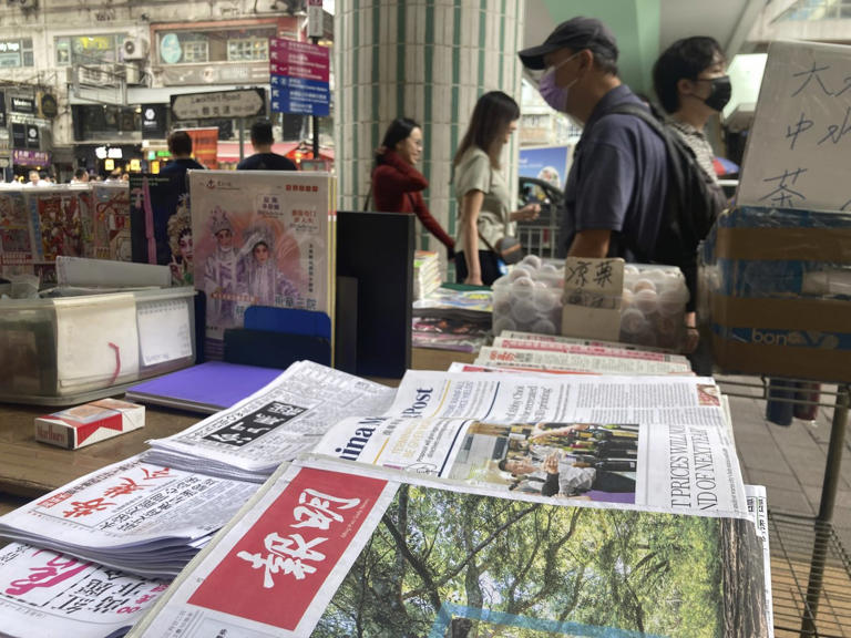 Ex-journalists lament closure of Ming Pao, Canada's last Chinese ...