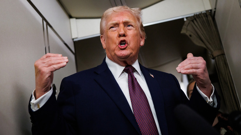 Why does Donald Trump make a 'slurping' sound when he talks? A language ...