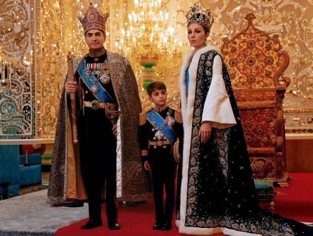 Quién es Reza Pahlavi, el hijo del último sah de Persia que anima a ...