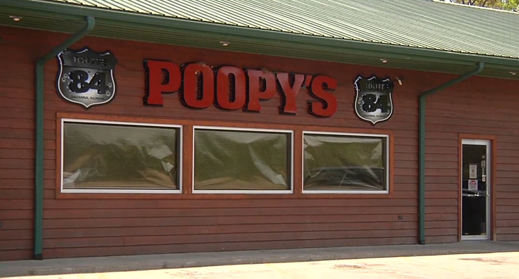 Poopy’s bar and restaurant in Savanna for sale